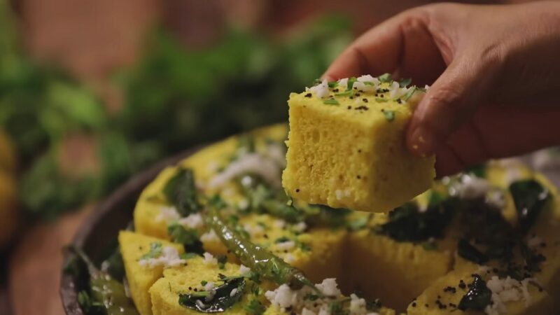 Gujarati Dhokla - Authentic Khatta Snack Preparation Recipe - Veggie ...