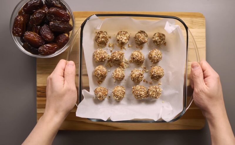 Easy Vegan Date Rolls Recipe: Sugar-Free and Gluten-Free Dessert ...