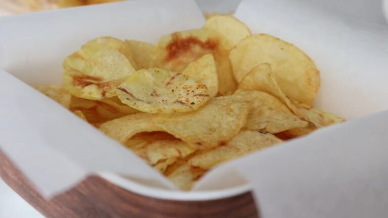 How to Make Crispy Homemade Potato Chips Without Deep Frying - Veggie ...
